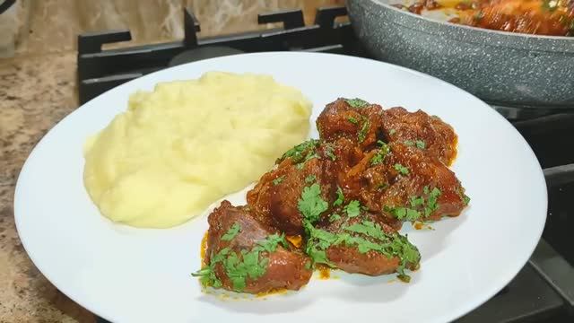 Желудки утиные, куриные - к гарниру.