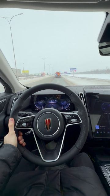 2025 Hongqi HS3 тест