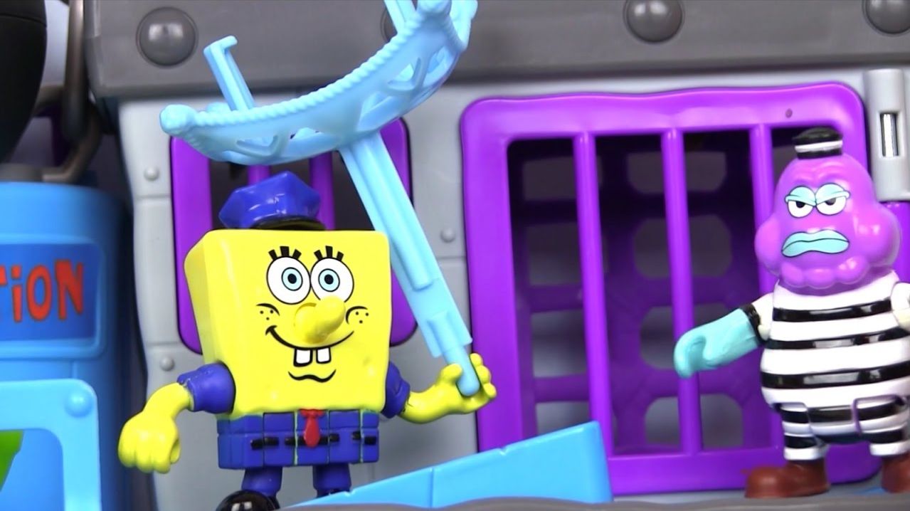 Мультики залипалки для детей про Спанч боба. Заключенный и полицейский.