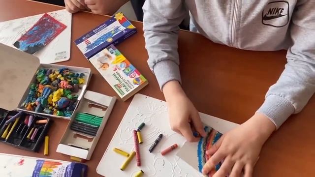 Занятие « Пластилинография». Воспитатель Олеся Аверкова