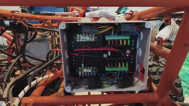 Новая проводка для Багги