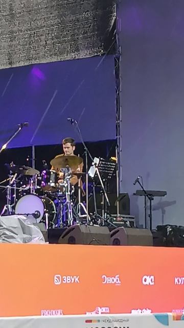 Музыка и адвокат, услуги специалистов, прочтите описание видео, нужно обращайтесь