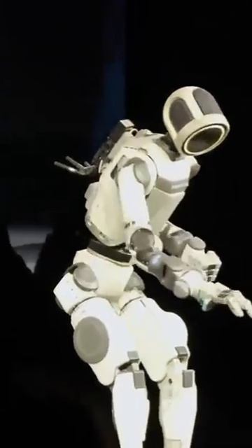 Ещё один гуманоидный робот.