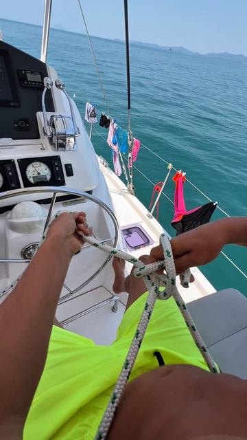 Как завязать беседочный узел на себе, одной рукой