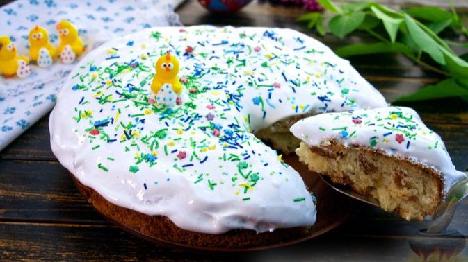 ПИРОГ-КУЛИЧ В СКОВОРОДЕ