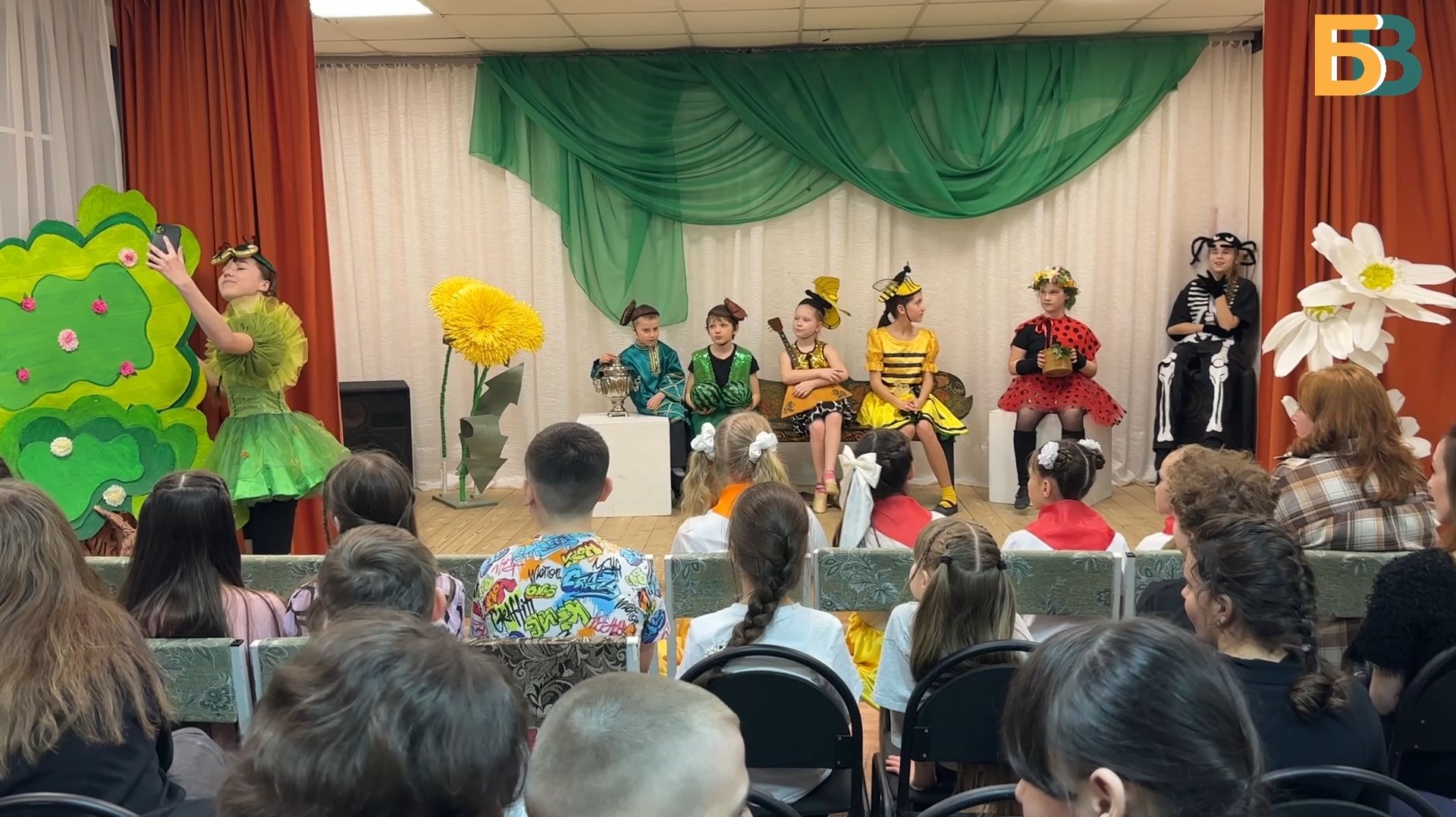 Театр начинается с детства