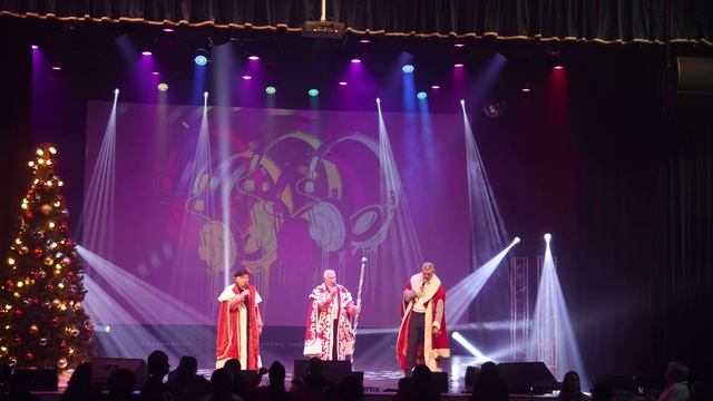 Девчонки полюбили не меня - Цыбин Демьян ,Конов Владимир,Бабич Михаил