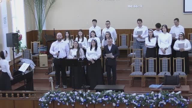 УЧАСТИЕ ХОРА: "ВСЯКИЙ РАЗ Я СМОТРЮ НА НЕБЕС ВЫСОТУ"