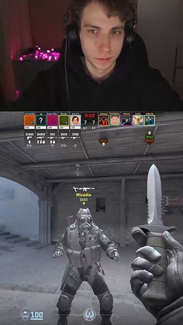 Играю в кс 2