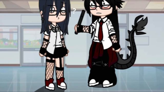 Надо будет найти этих двух девушек.../