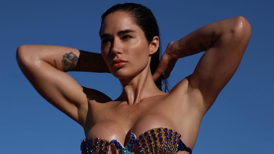 Бруна Луккас красотка из бразилии.