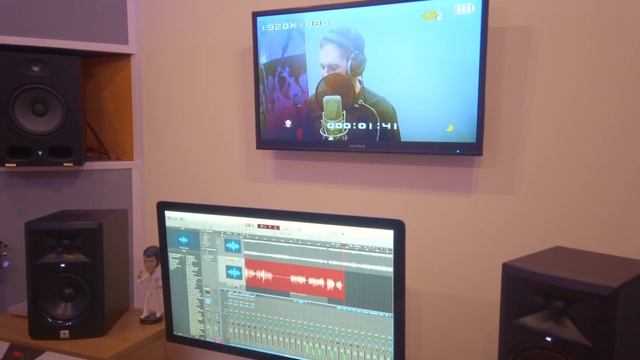 Следите за процессом создания мюзикла "Мелодия зеркал". 18+