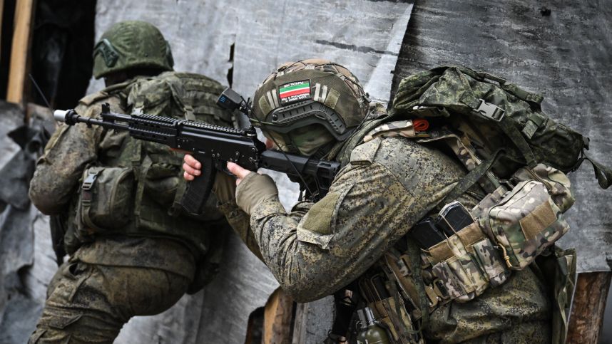 Штурм от первого лица: две минуты огня — и противник выбрасывает белый флаг