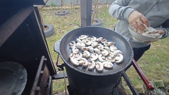 ГОТОВИМ Мясо Овощи в САДЖЕ с переходом в КАЗАН...