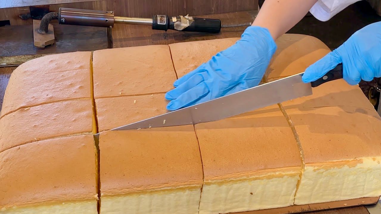 Более 1000 яиц за день! Магазин с невероятно вкусным кастеллой и омурайсом из яиц!