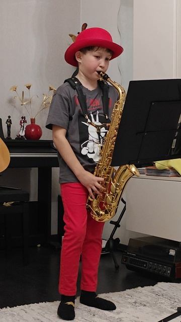 Дровосек. Русская народная песня в обр. П. Чайковского. (для мамы ) урок 20260328