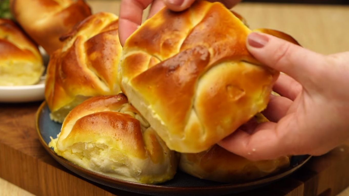 Пирожки с творогом | Пирожки на молоке | Пирожки на сухих дрожжах | Конвертики с творогом