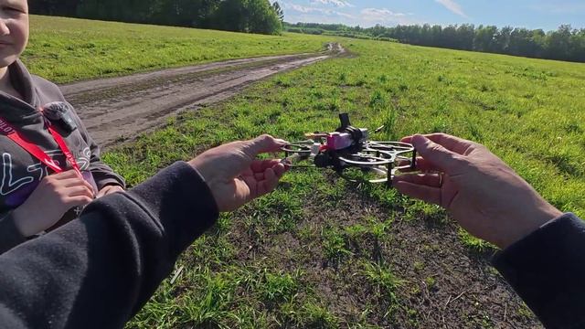 Короткое видео о некоторых преимуществах фпв дрона ЗБС М2 149g