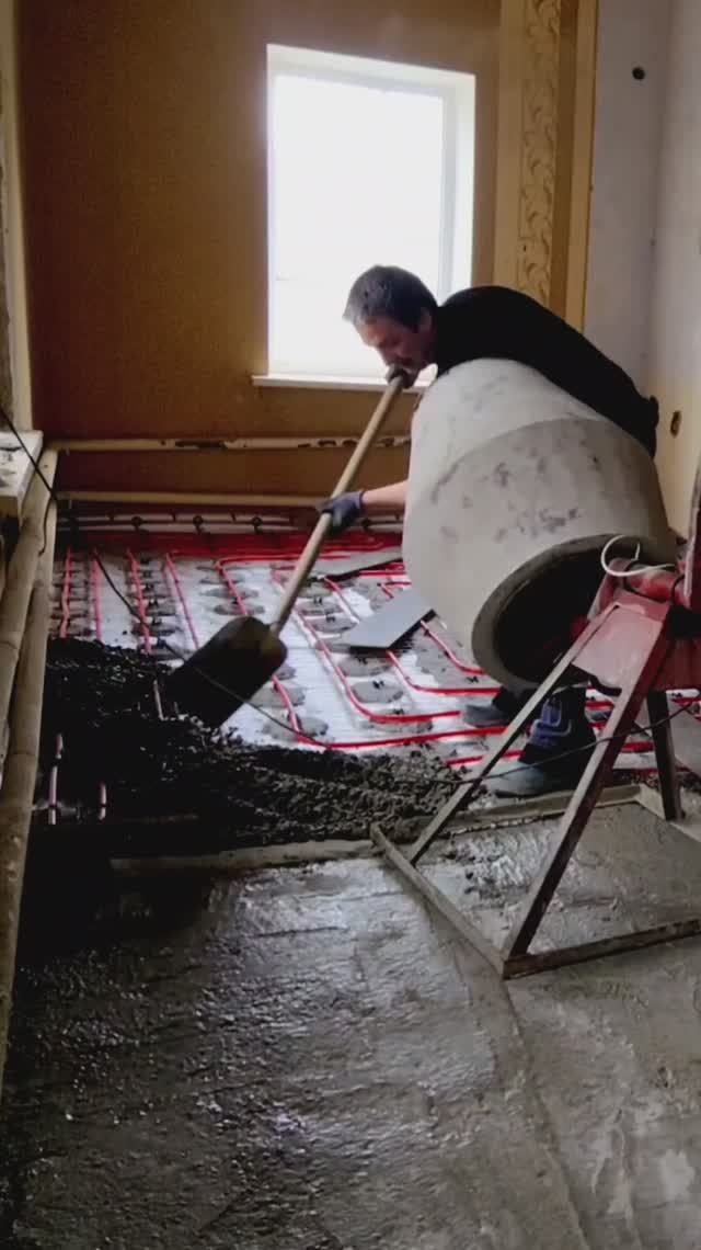 №9-55 Начинаем бетонировать пол во второй комнате. 03.04.2026г. День 86