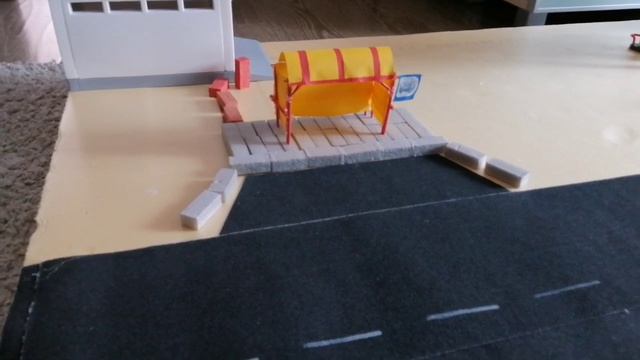 Как сделать отбойники,бордюры на диораме. Макет города 1:43