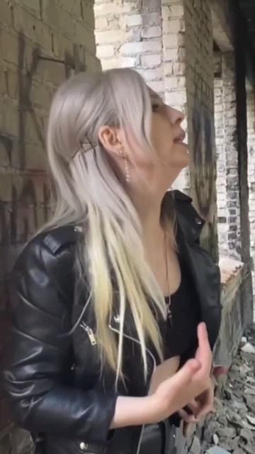 Он царапал душу когтями, а я___😶🌫️ 💔