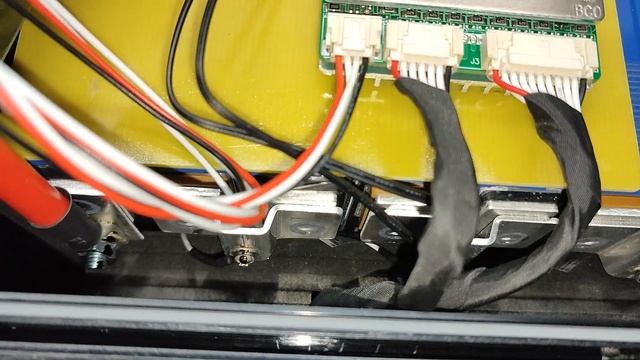 Аккумулятор SJY LiFePO4 51.2v (48v) 100Ah, с зарядным устройством и BT