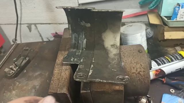 Шумит подвеска на пассате б3 кода пускаешь его в накат. Что может шуметь в подвеске б3 пассата.