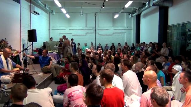 2 22 08 21 С Пб  Баларама Пурнима   киртан Ачьютатмы прабху