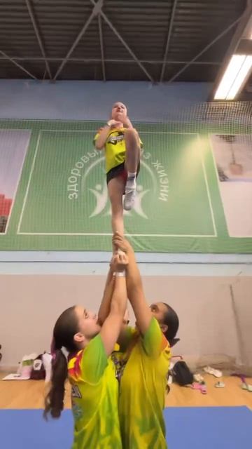 Соревнования по чир спорту "Локация Троицк"