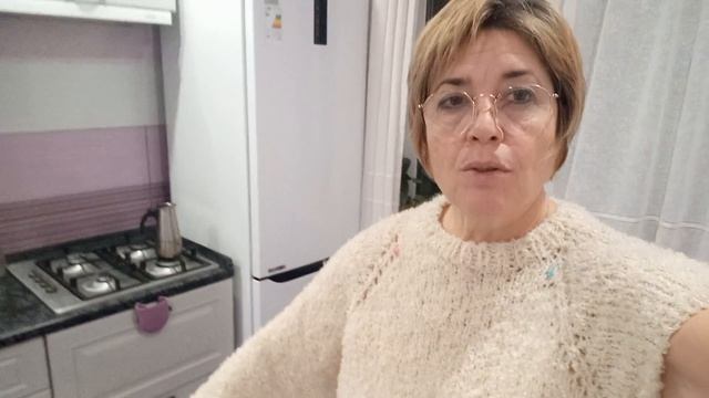 Конкурс "Кикиморы тоже вяжут".  Джемпер "Шубка для Умки"