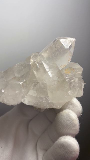 Горный хрусталь друза