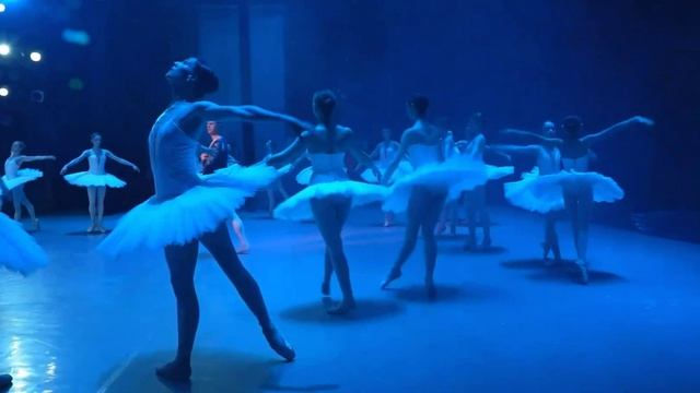 Театр (Андрей Донецкий)