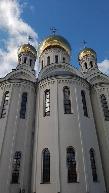 Золотые купола