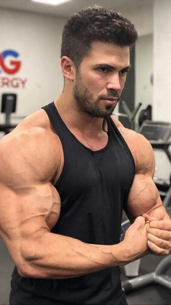 Простой и действенный комплекс тренировки. Спина-Бицепс.