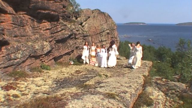 ©  "Мисс СПб 2006" Часть 7 "Танец участниц конкурса Мисс СПб на Дороге Жизни Немецкого Кузова"