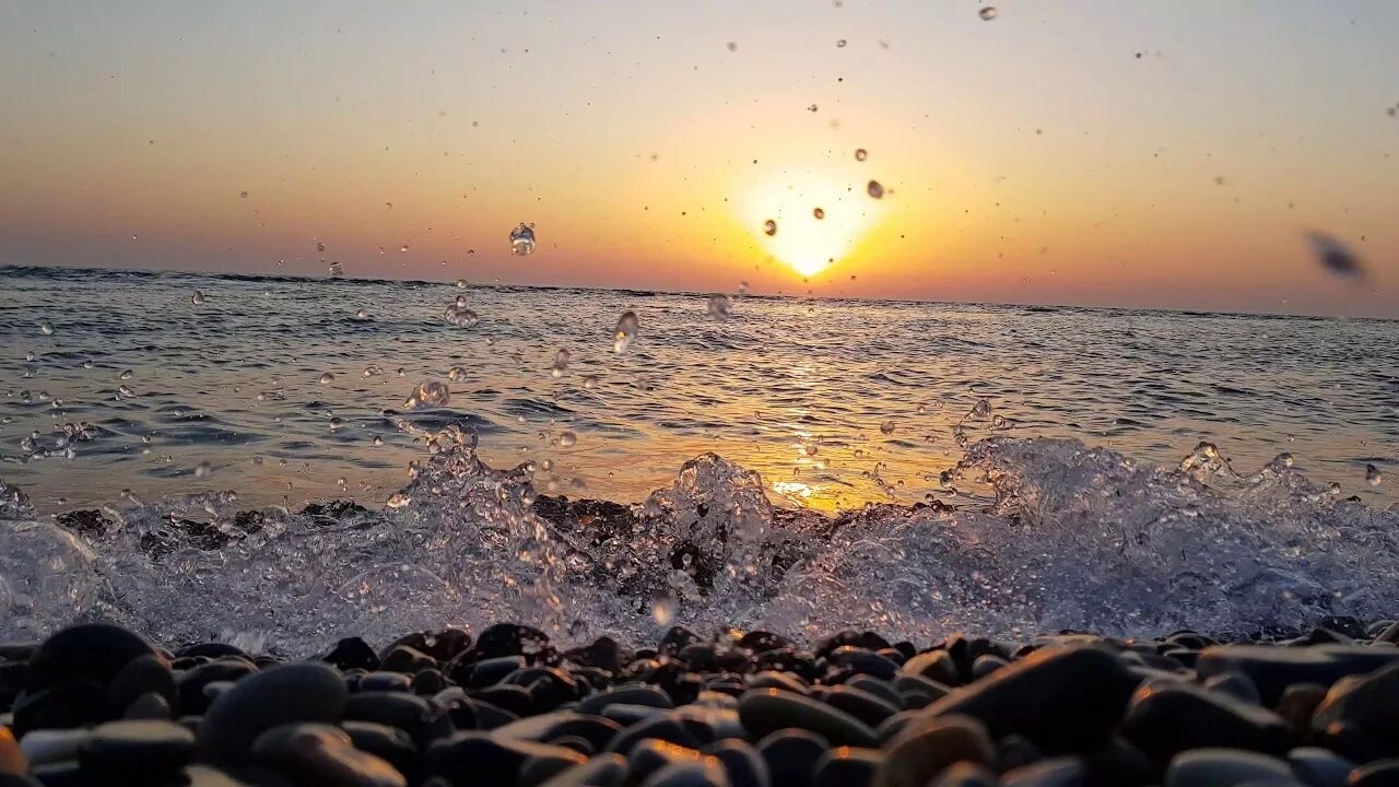 KISS ME - $ CALLING ME BACK $ - ПРИПОДНЯТАЯ