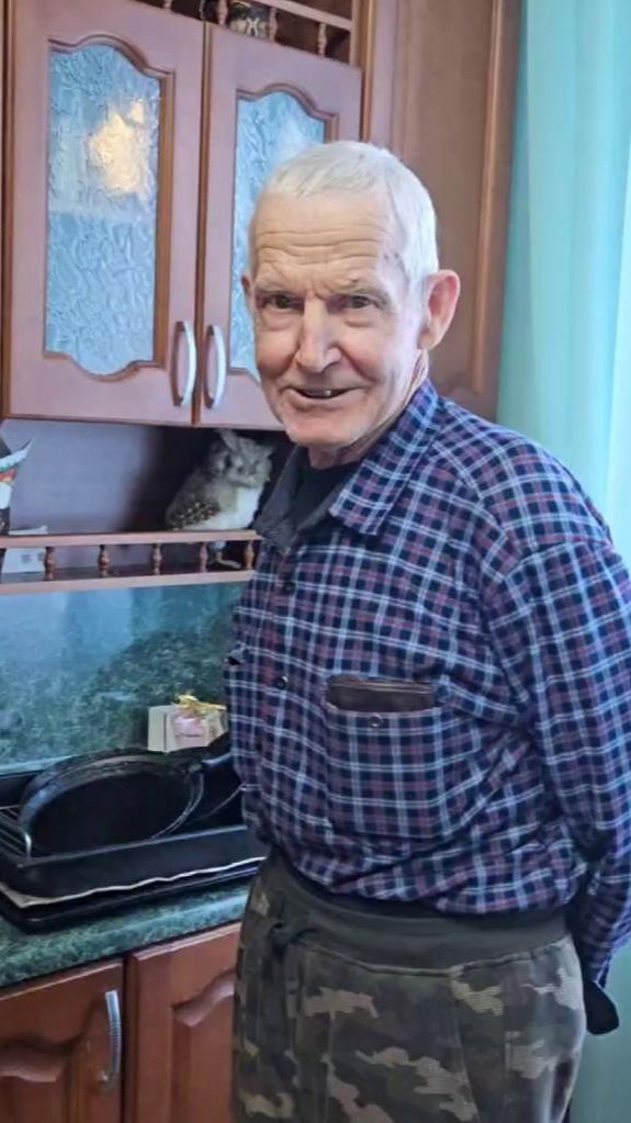 Меркулову М.В. (дядьке)