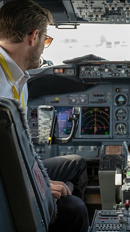 Полет на авиатренажере: Экстремальные развлечения Агентства Экстрима АХАА