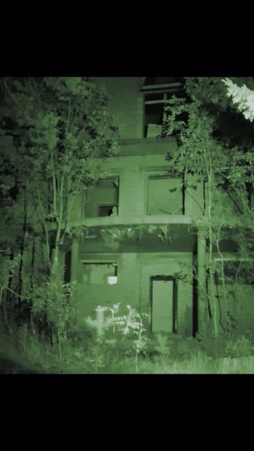 Ночь в Заброшенном Лагере! Камера Зафиксировала Нечто Страшное