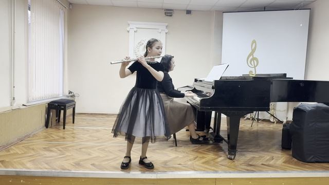 Категория 1: участники 9-10 лет включительно: Лапотько Василиса Валерьевна