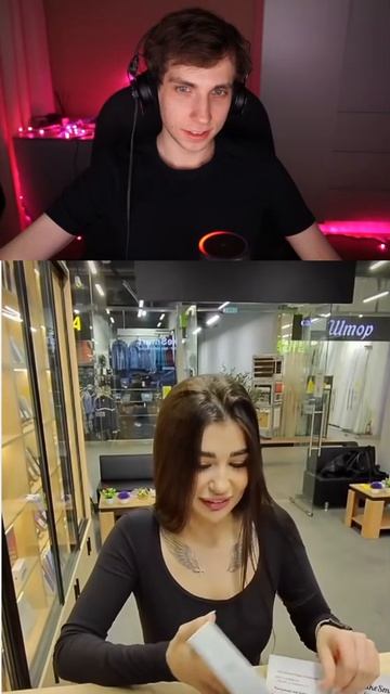 Продал айфон курице