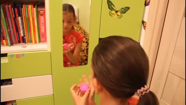 Распаковка и обзор детской косметики Косметика для детей