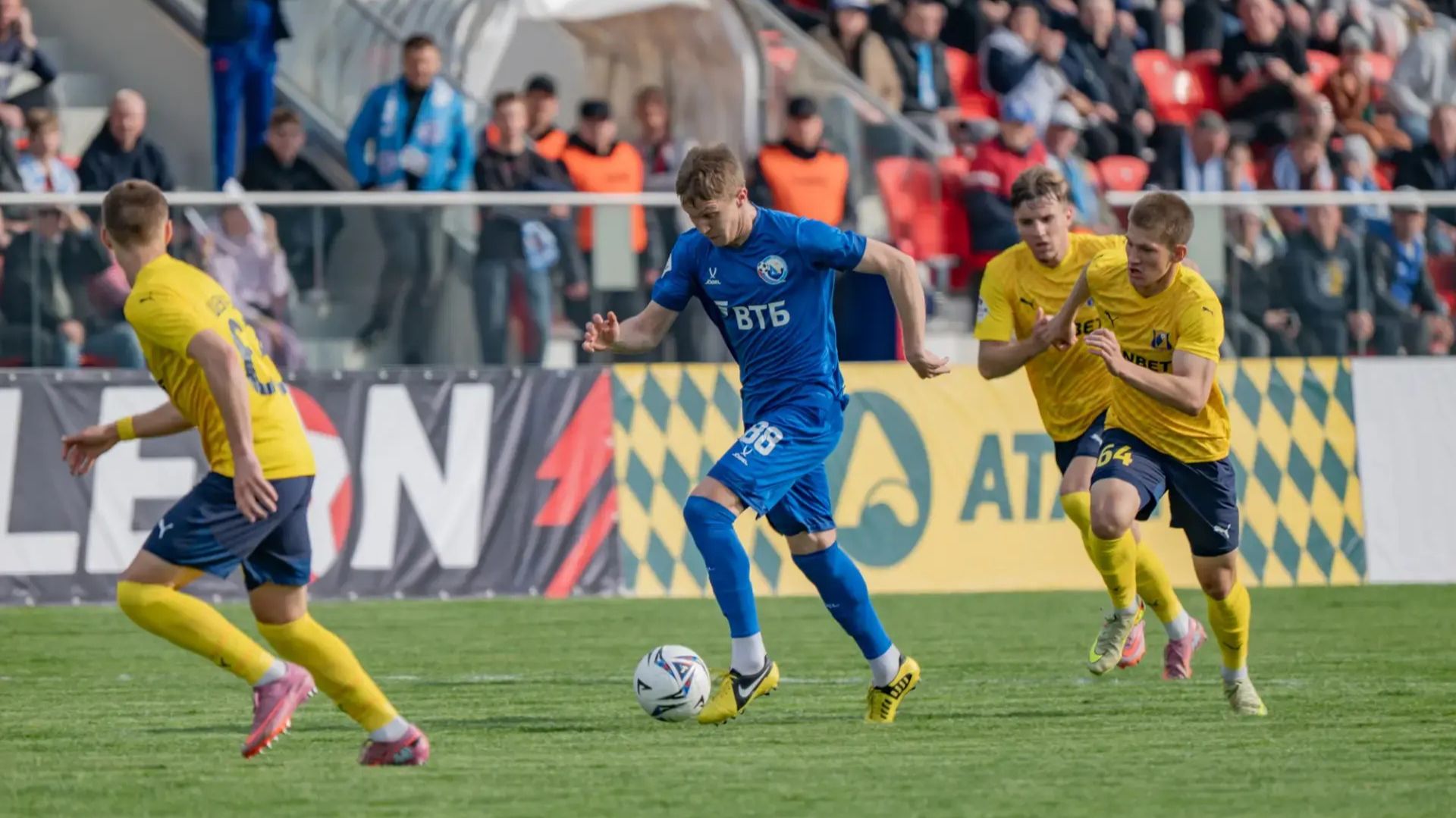 LEON - Вторая лига Б, группа 1. 2-й тур. «Севастополь» – «Ростов-2» 2:1. Видеообзор