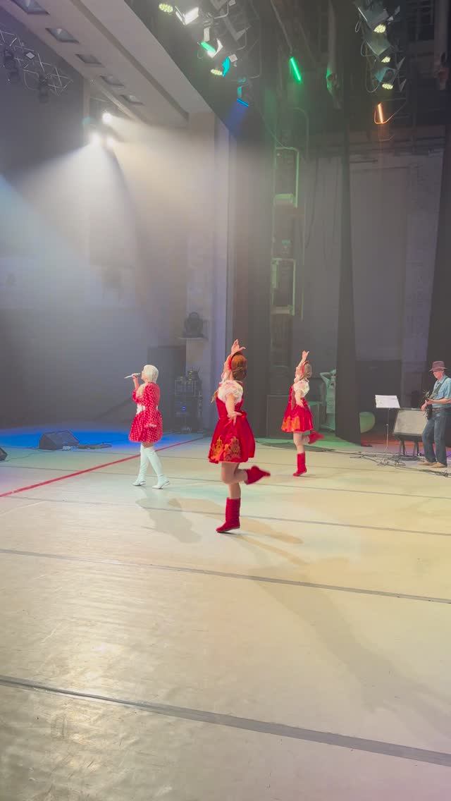 Русский сарафан в Тольятти! #инесса #концерт #тольятти #русскийсарафан #русскаямузыка #русскийстиль