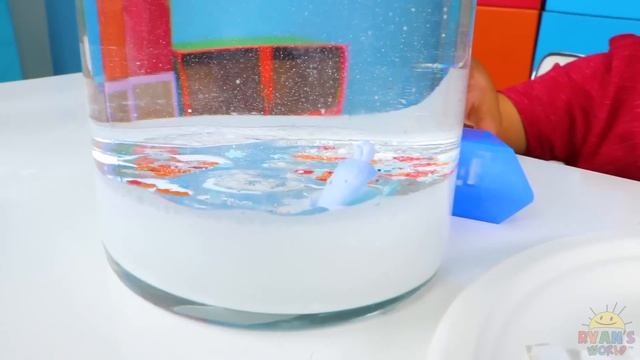 Snow Storm In A Jar _ DIY Science Experiment for Kids to do at home!!!