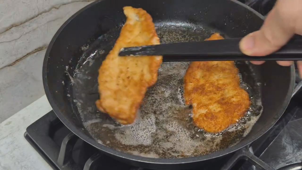 Всегда на Пасху готовлю такую закуску! Невероятно вкусные, сочные отбивные.