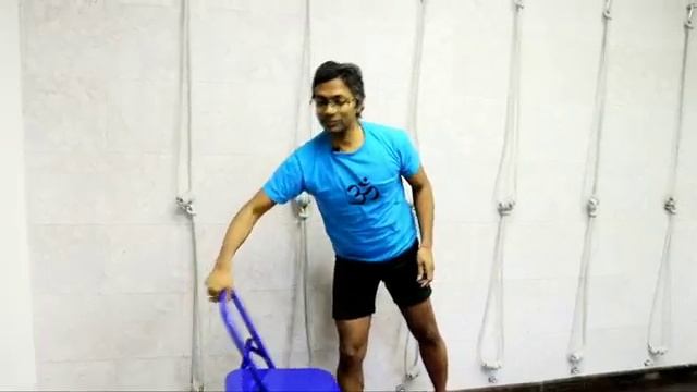 3 эффективных упражнения при защемлении нерва.