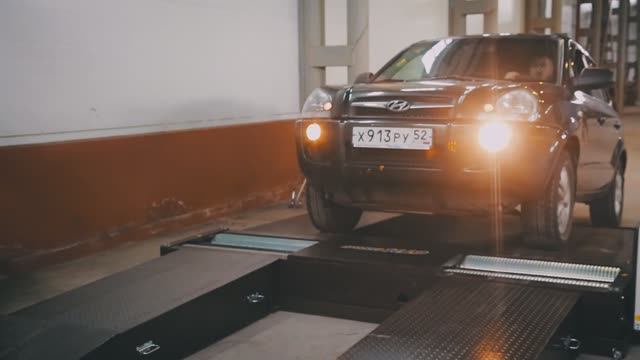 Мобильный тормозной стенд фирмы "ТЕСА"