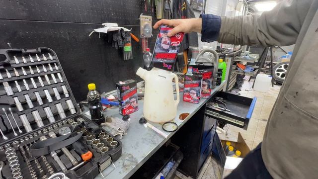 Volkswagen Jetta 2.5 BGQ 2005 | ТО и защита двигателя