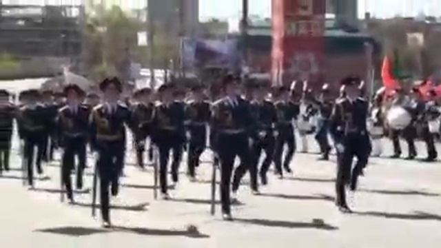 Бессмертный полк и Парад 9 мая 2015 г в Иванове в честь 70-летия Великой Победы